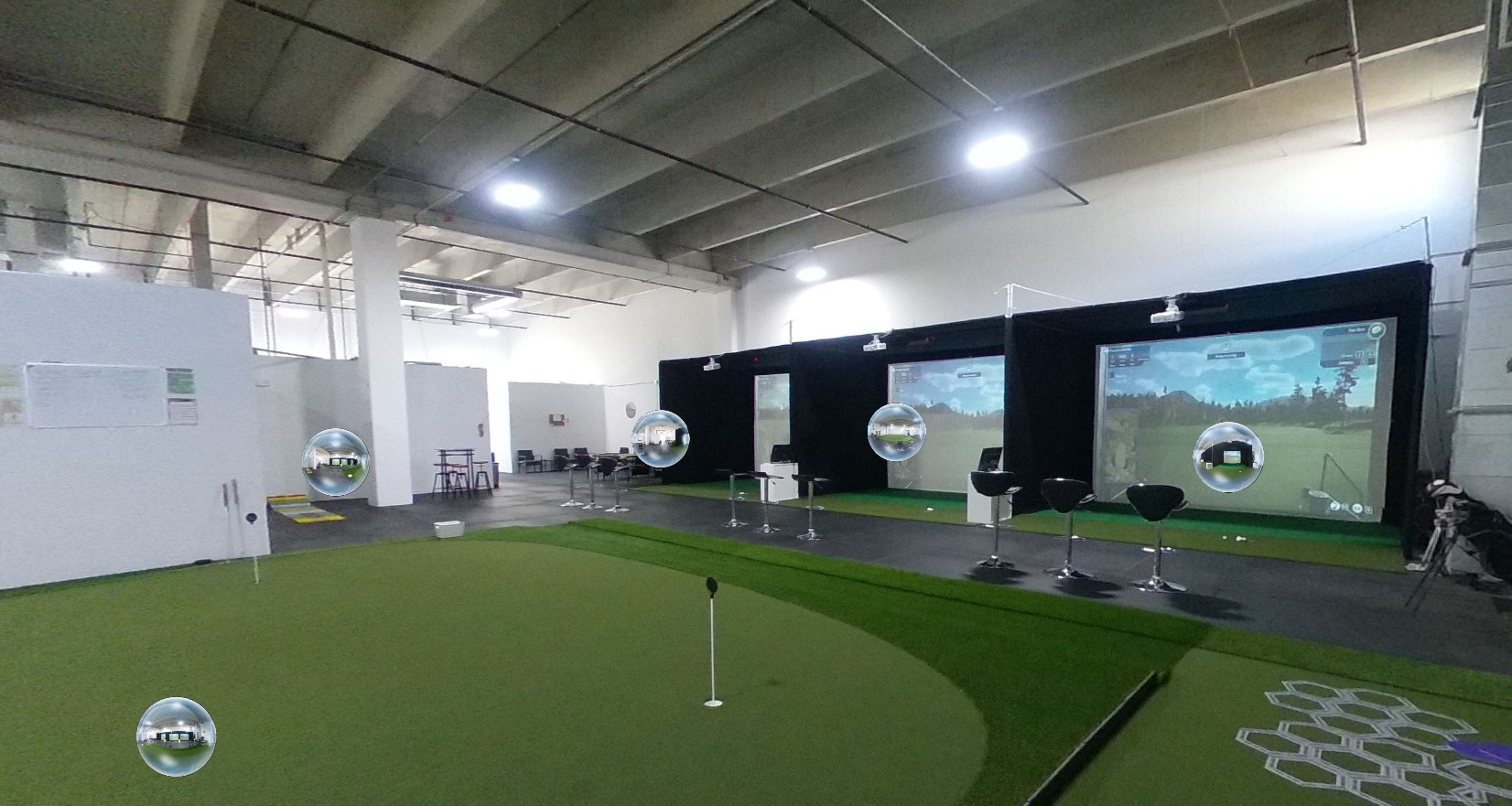 107 Indoor Golf Simulators Near Chicago - Chicago Golf Report